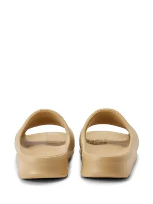 Lacoste Serve 2.0 Slides