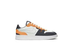 Nike Squash-type Sneakers