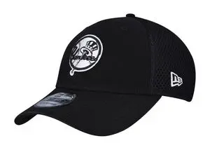 Nike Embroidered Baseball Cap - Black