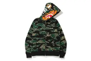A BATHING APE Tiger Camo Full Zip Hoodie
