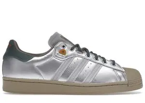 Adidas Superstar Yanwai Sneakers