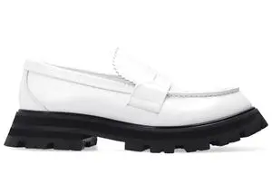 Alexander McQueen Wander Loafer - White/black