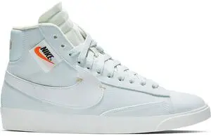 Nike Blazer Mid Rebel Sneakers