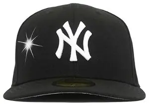 AY EL AY EN New York Yankees Fitted Cap - Black