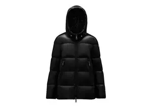 Moncler Seritte Short Down Jacket