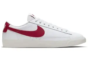 Nike Blazer Low Sneakers
