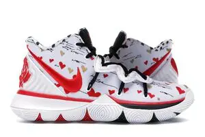 Nike Kyrie 5 Sneaker Room Mom