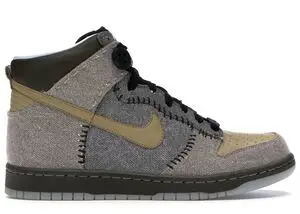 Nike Dunk High Top Sneakers