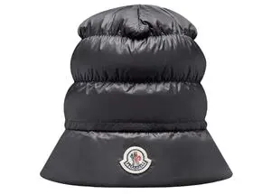 Moncler Moncler X Pharrell Down-Filled Bucket Hat Black