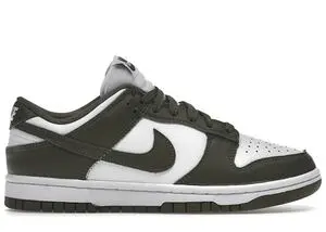 Nike Dunk Low Sneakers
