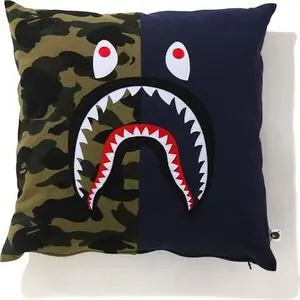 A BATHING APE 1st Camo Shark Square Cushion - Navy Blue