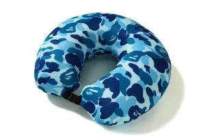 A BATHING APE Abc 2way Neck Pillow - Blue