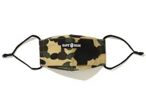 A BATHING APE 1st Camo Mask - Yellow