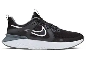 Nike Legend React 2 Sneakers - Black/white