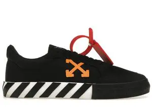 Off-White Vulcanized Low Sneakers - Black