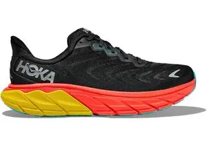 Hoka One One Arahi 6