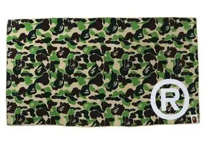 A BATHING APE Abc Camo Beach Towel - Green