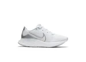Nike Renew Run Athletic Sneakers