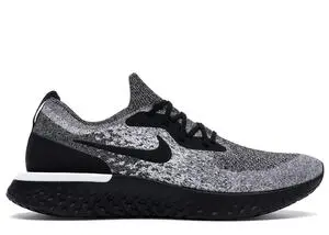 Nike Epic React Flyknit Sneakers - Black/white