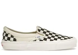 VANS Classic Canvas Slip-on Sneakers - Black/white Chckrbrd