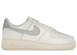 Nike Air Force 1 '07 Sneakers - Summit White/sail