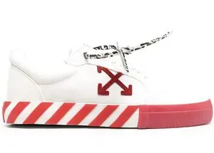 Off-White Vulc Low Arrow Sneakers
