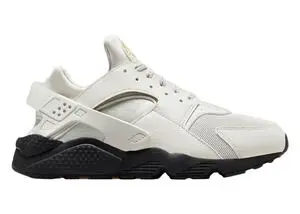 Nike Air Huarache Reflective Mesh Sneakers - Sail/university Gold/black
