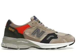 NEW BALANCE 920 Sneakers