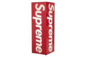 Supreme Box Logo Lamp - Red