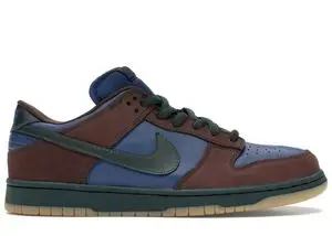 Nike Dunk Low Sneakers