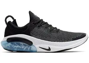 Nike Joyride Run Flyknit Sneakers