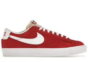 Nike Blazer Low 77 Sneakers