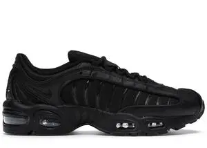 Nike Air Max Tailwind Iv Sneakers - Black