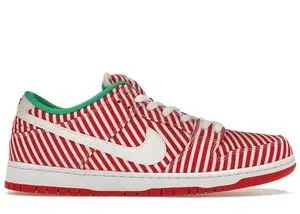 Nike Dunk Low Sneakers