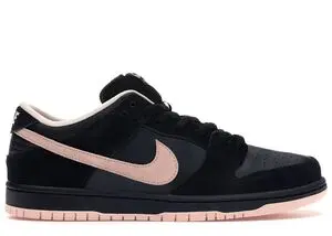 Nike Dunk Low Sneakers - Black/washed Coral