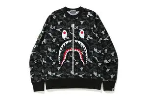 A BATHING APE Digital Camo Shark Crewneck Sweatshirt