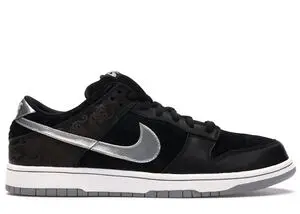 Nike Sb Dunk Low Takashi 2in Sneakers
