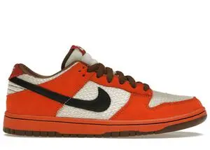 Nike Sb Dunk Low Top Sneakers