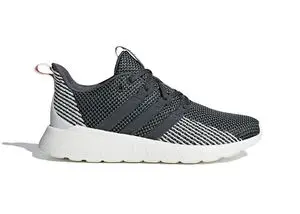 Adidas Questar Flow Sneakers