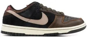 Nike Dunk Low Strummerin Sneakers