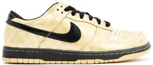 Nike Dunk Low Sneakers