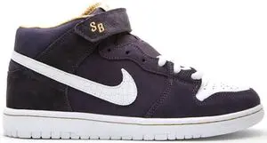 Nike Dunk Mid Sneakers