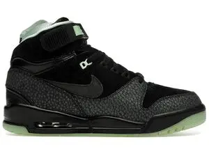 Nike Air Revolution Loverution Pack