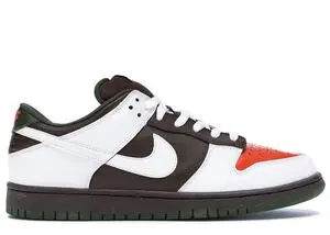 Nike Dunk Low Sneakers