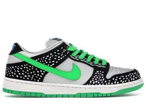 Nike Dunk Low Sneakers