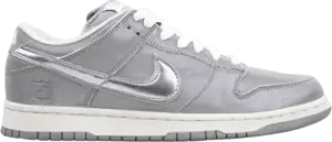 Nike Dunk Low Medicom 3in Sneakers - Silver/chrome