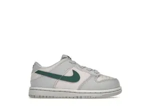 Nike Dunk Low Se Sneakers