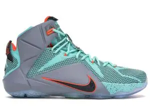 Nike Lebron Nsrl Sneakers
