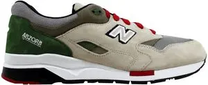 NEW BALANCE 1600in Sneakers