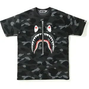 A BATHING APE Camo Shark Tee Shirt - Black
